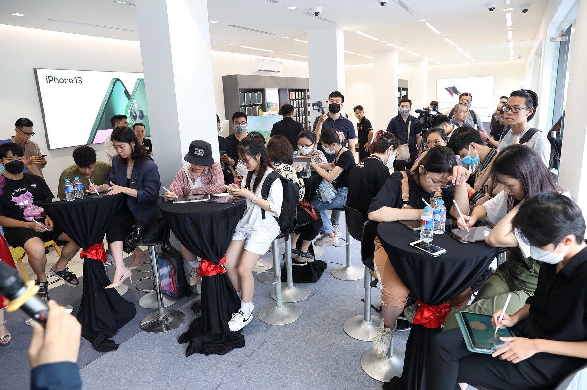 Loạt sự kiện kỷ niệm sinh nhật 10 tuổi của F.Studio by FPT | migovi