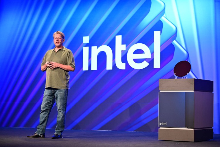 Intel Xeon 6+ “Clearwater Forest” – Bước nhảy vọt với Intel 18A và ...